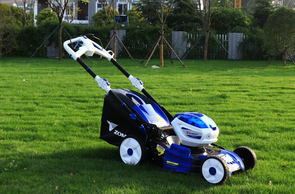 Zomax 541 The Latest Garden Machines Tractor Type Lithium-lon Lawn ...