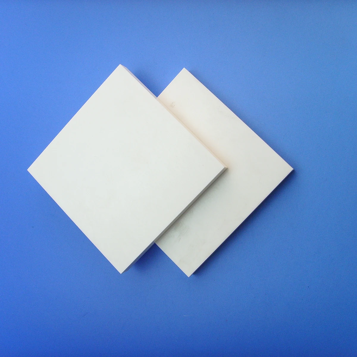 High Purity 95% Al2o3 Alumina Ceramic Plate With Bottom Price And Super ...