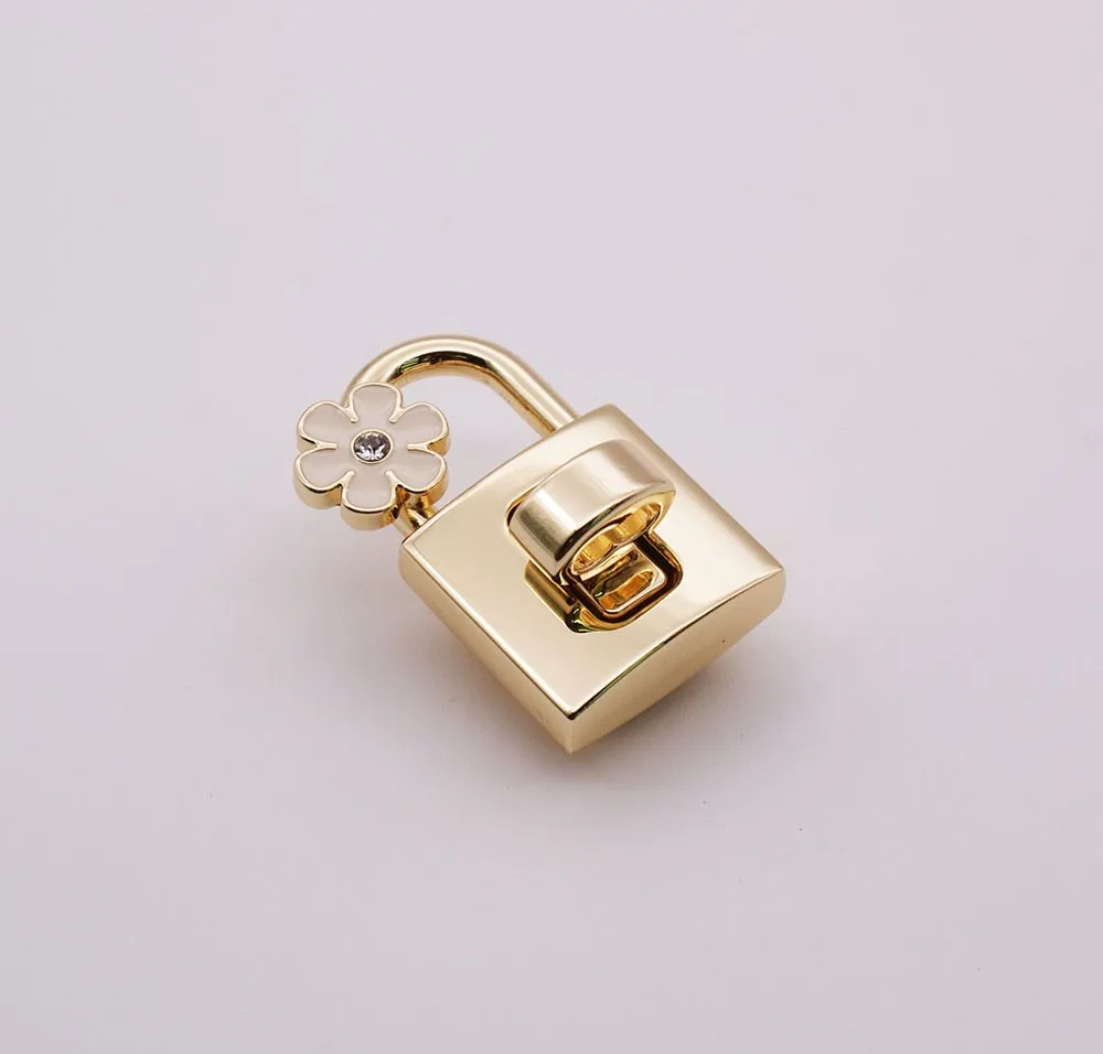Fashion Metal Movable Magnetic Bag Lock Hardware For Handbag Bag ...