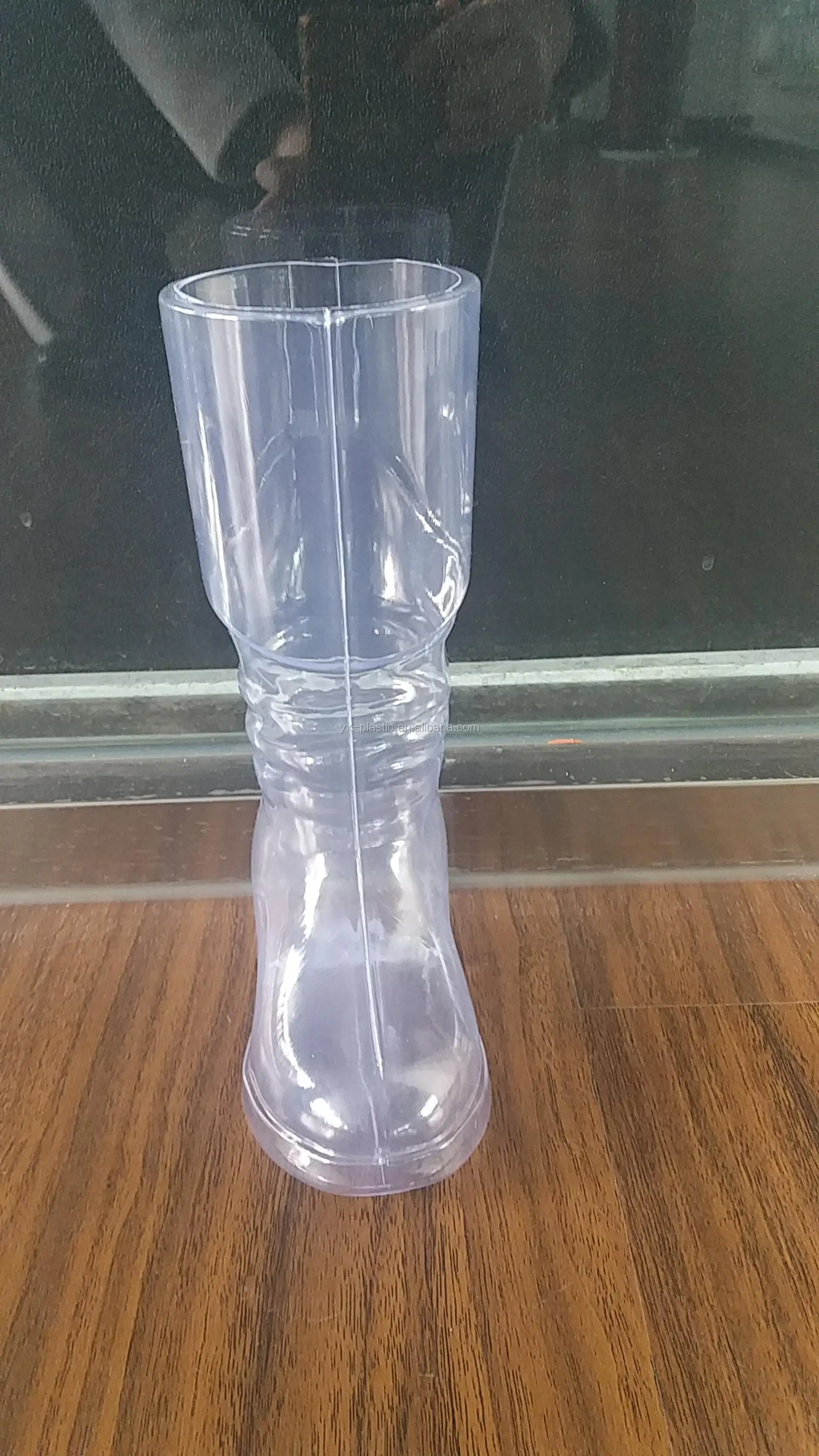 28oz Personalized Cowboy Plastic Beer Boots - Perfect for Parties