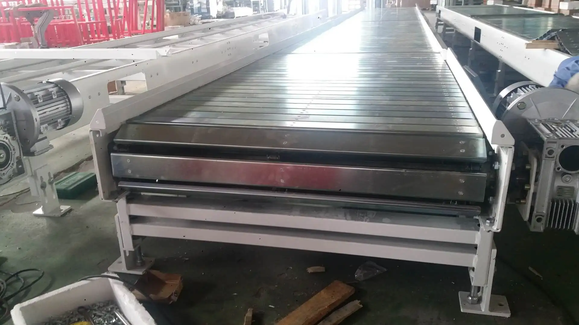 High Quality Grade Heavy Duty Stainless Steel Slat Chain Conveyor