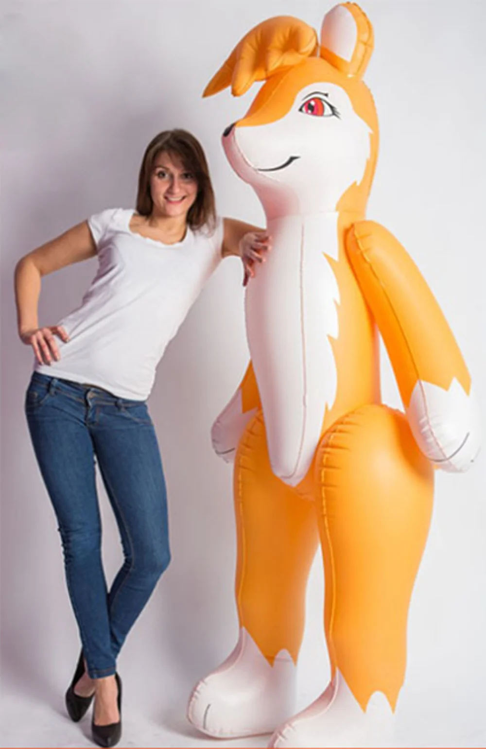 Inflatable Fox Cartoon Character - Fun and Entertainment