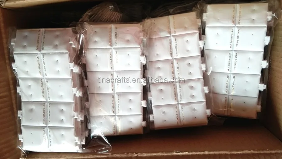 3.8*5cm Earring Puff Display Pads White Stud Post With Gold Logo - Buy ...