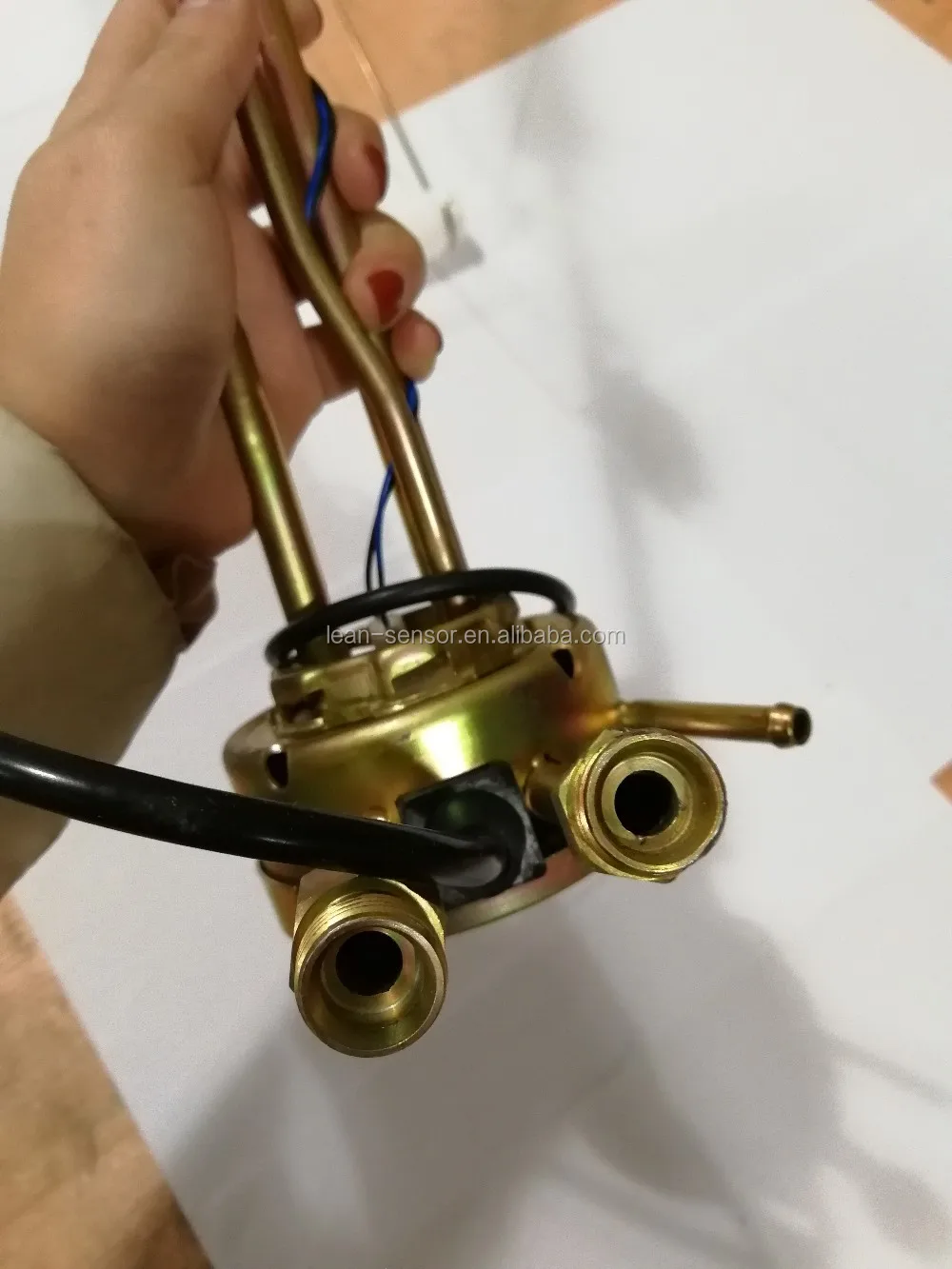 燃油液位传感器 1373479 1424074 1423990 1361753 1373480 1423900 82914144 用于卡车 ...