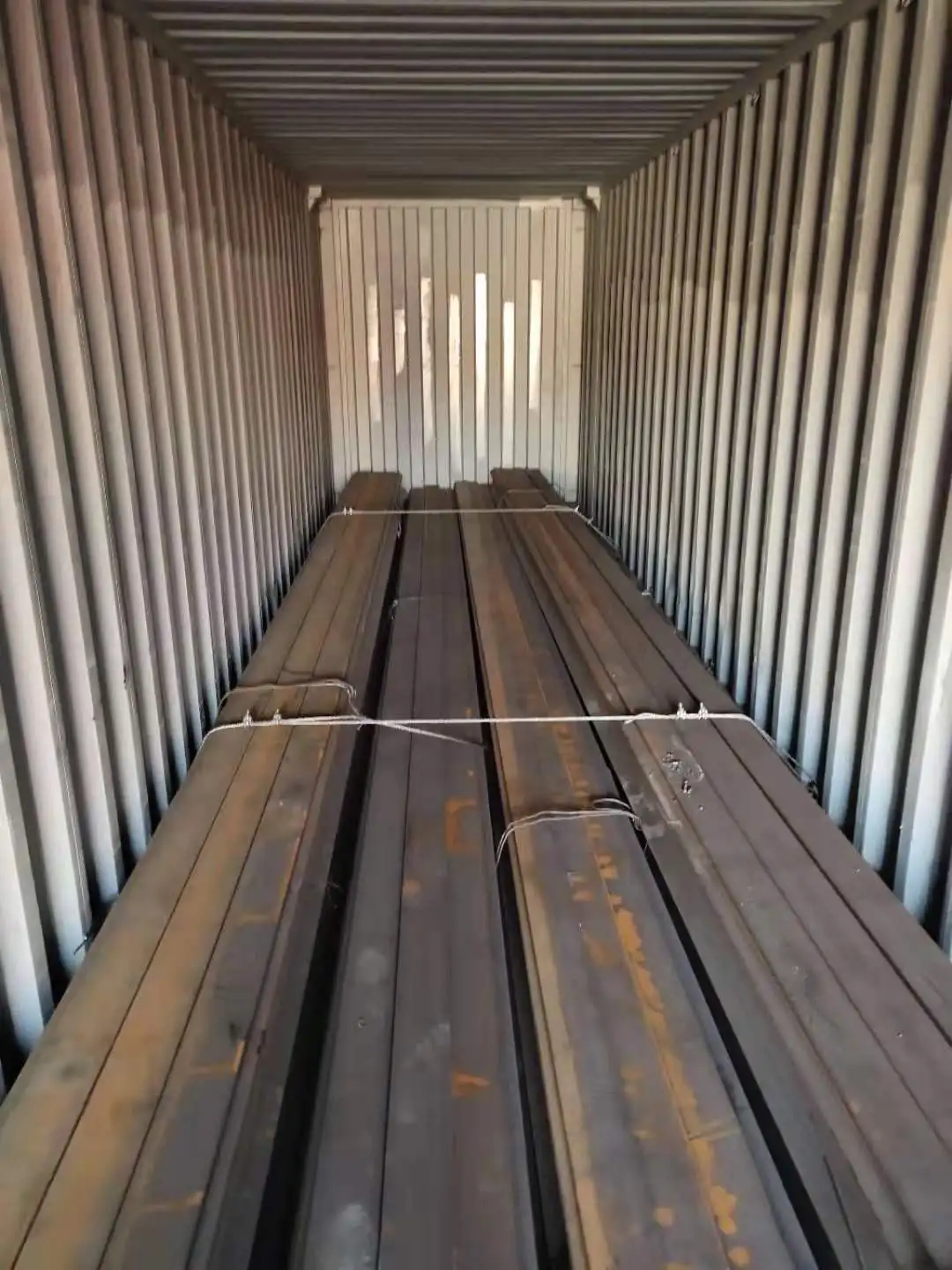 Golden Supplier Rail UIC 60 - Heavy Steel Railway Rail