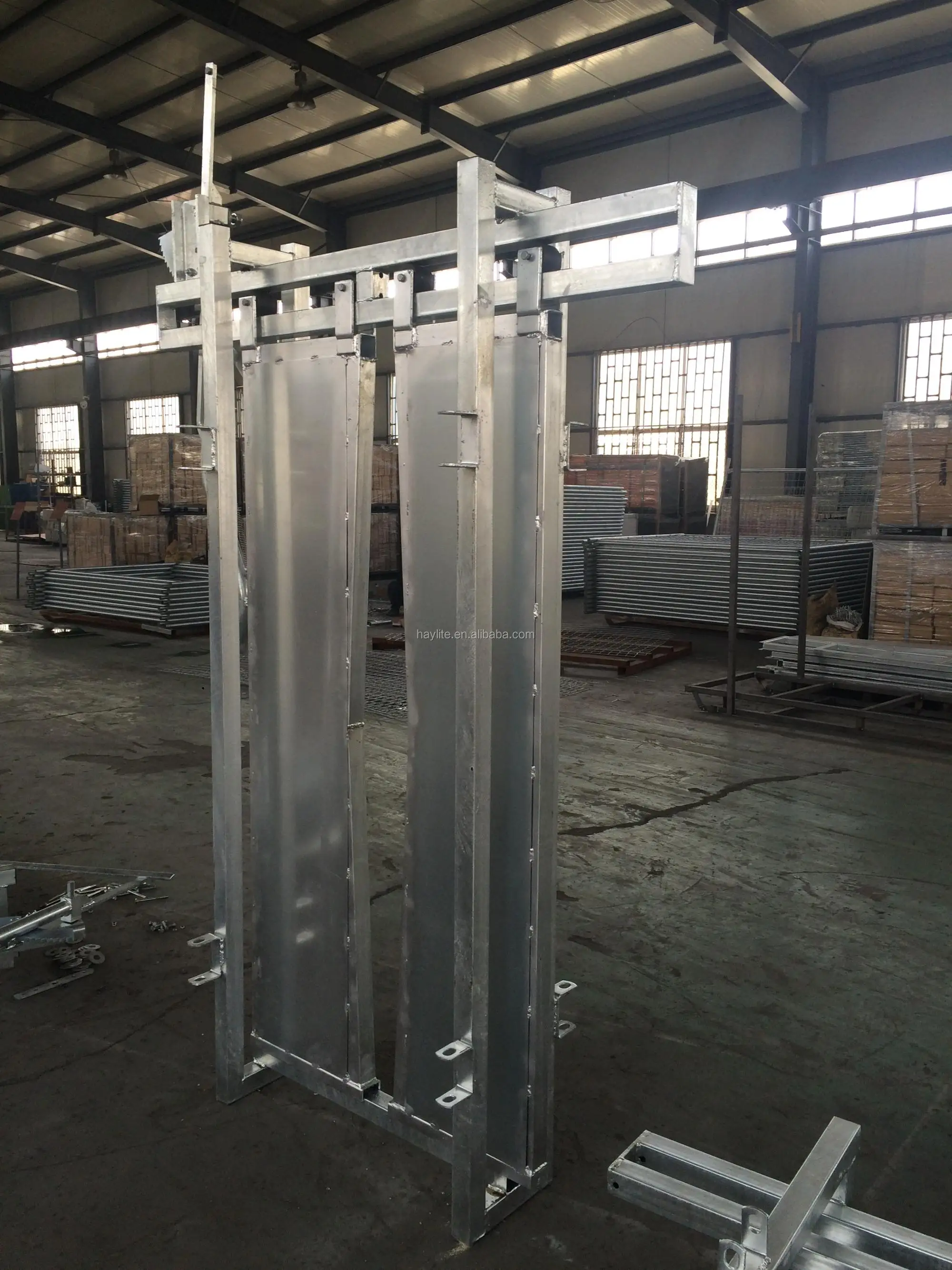 Hot Dip Galvanized Cheap Head Bail Head Gate For Cattle - Buy Head Bail ...