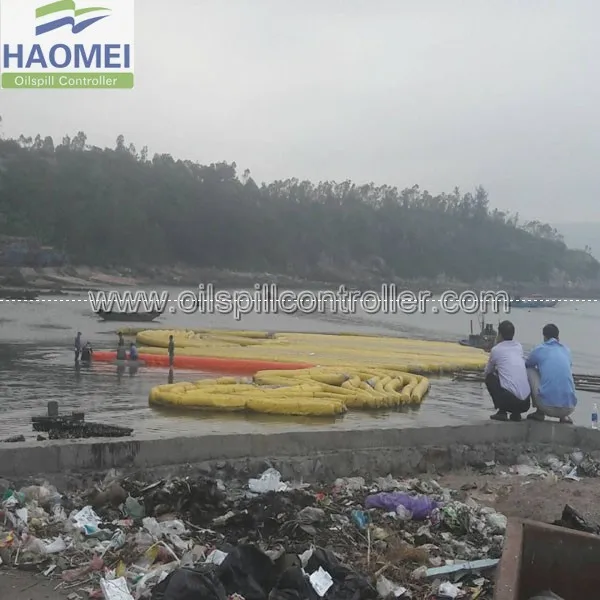 Pvc Solid Float Oil Spill Containment Boom And Silt Curtain - Buy Oil ...