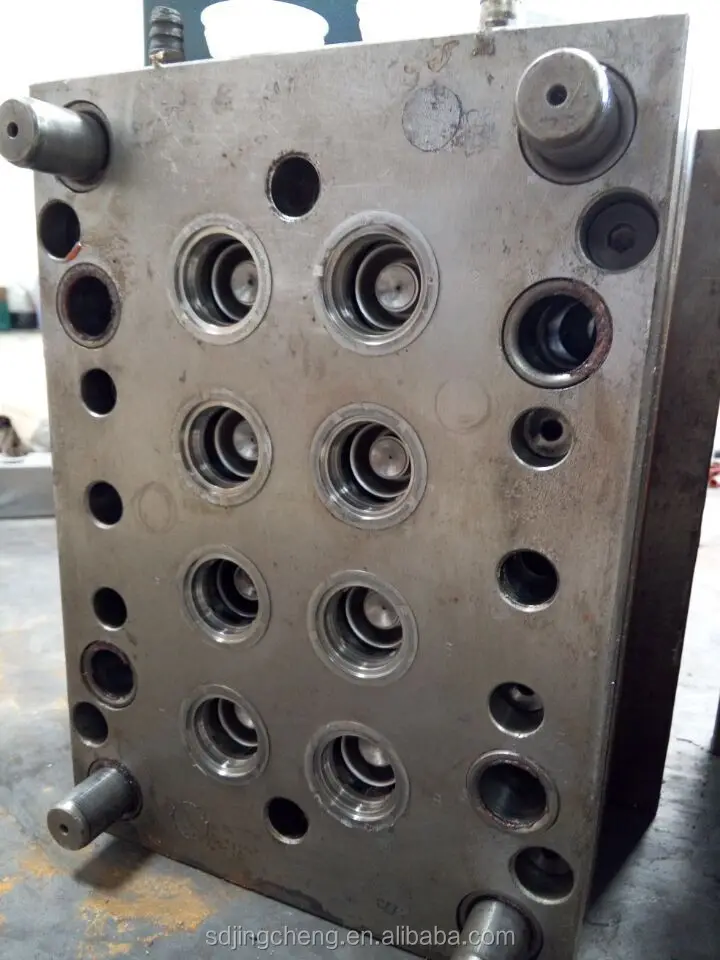 8 Cavity Plastic Injection Mould for Bottle Caps - JCMOLD-1