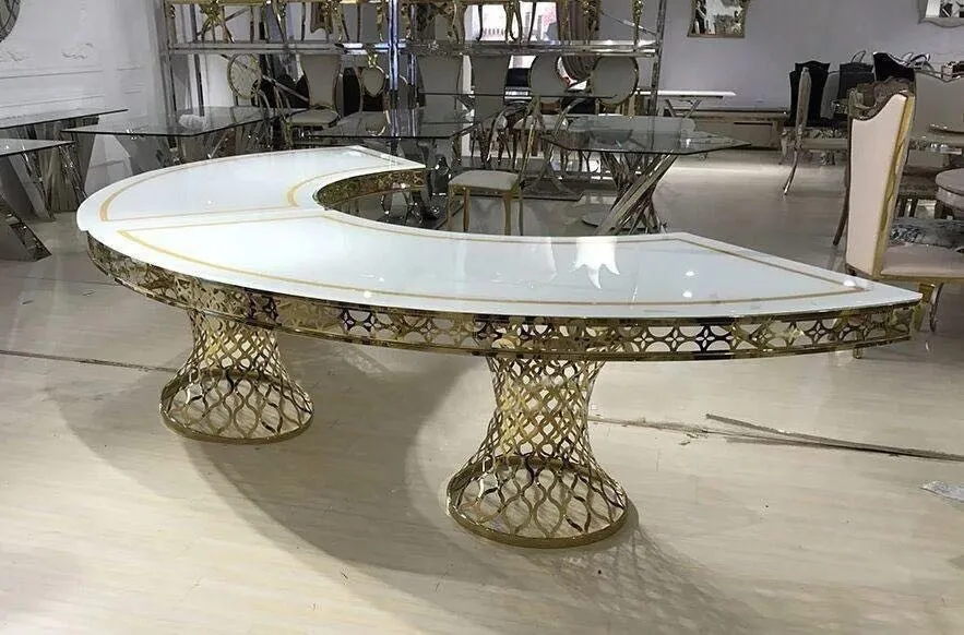 Customized Marble Dining Table Tops - Stylish & Durable