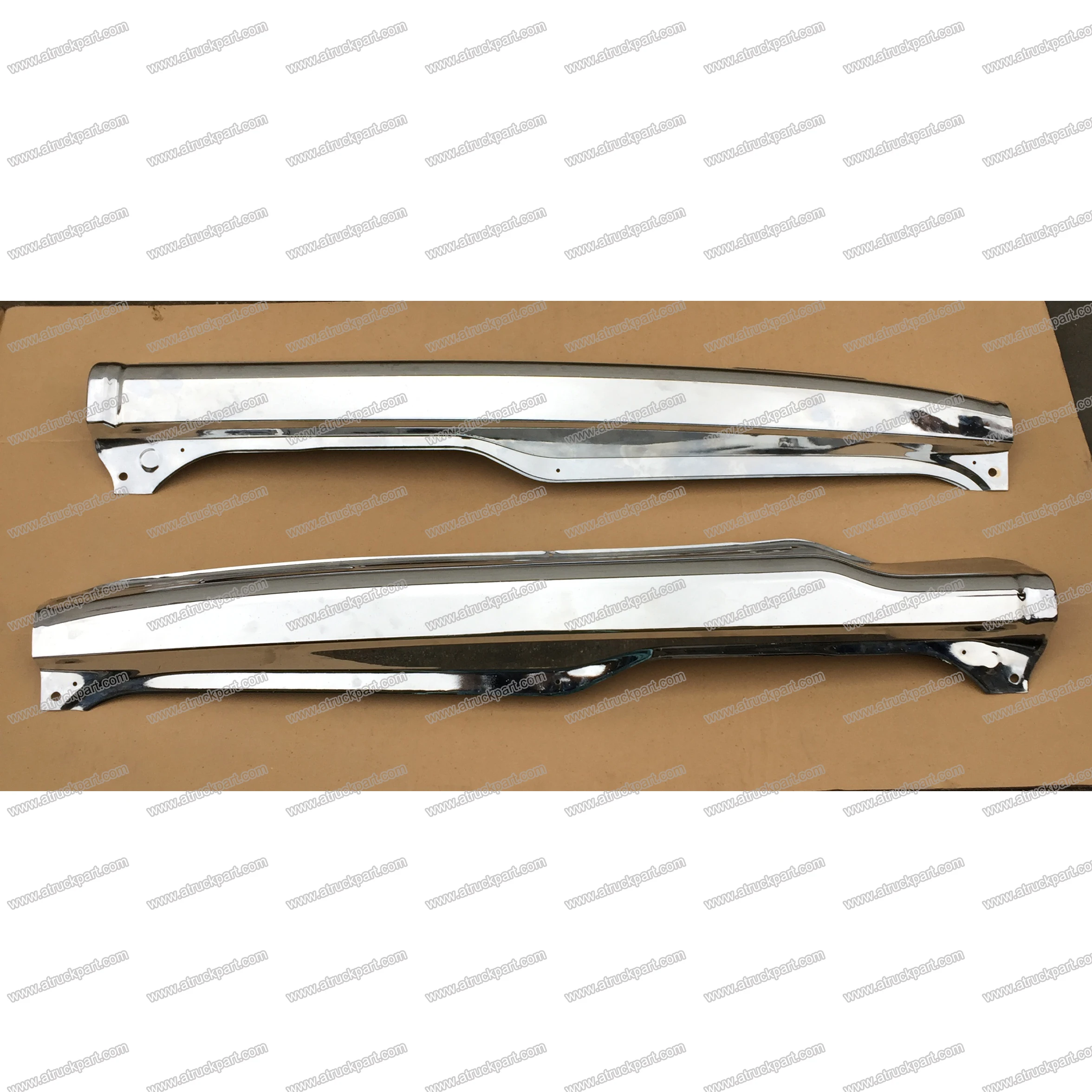Isuzu NQR 2006 Spare Parts - Chrome Rear Pillar for Trucks