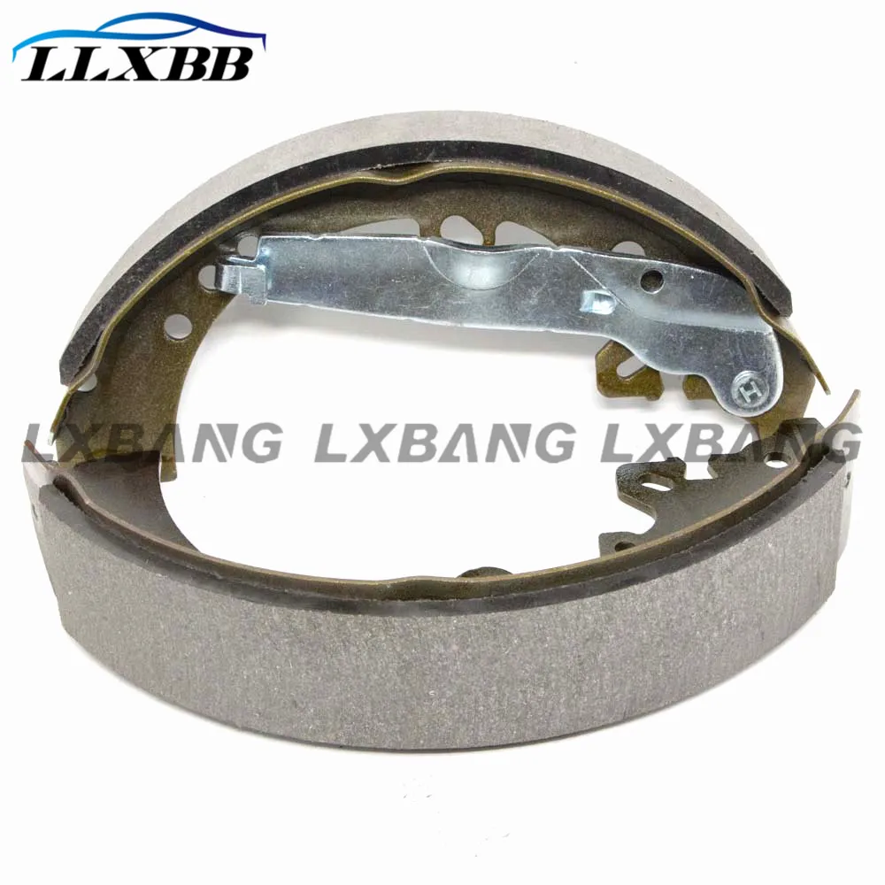 04495-OK120 Brake Shoes for Hilux Vigo - High Performance