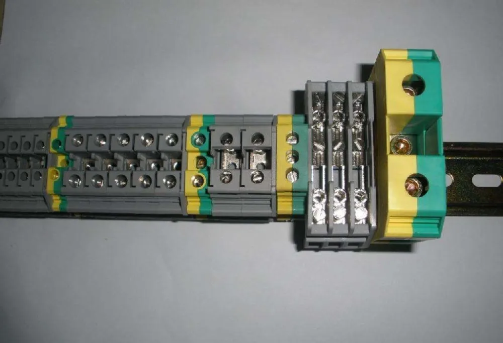 4mm2 Din Rail Terminal Block Screw Mounted 800v Blue Uk5n - Buy Terminal Block,Uk,Din Rail ...