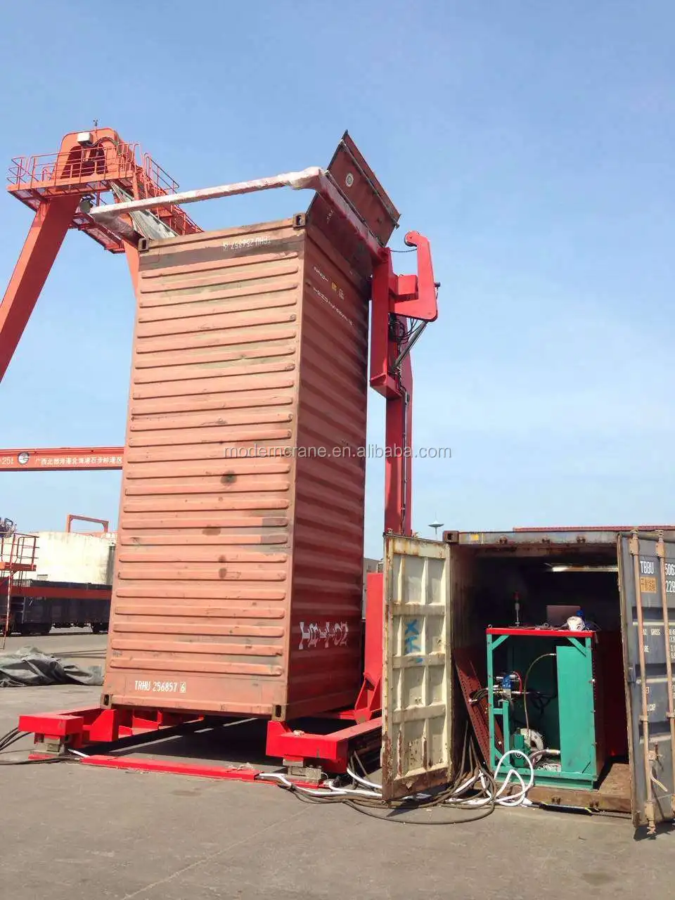 Hydraulic Container Tilter For Loading And Unloading Material 20ft ...