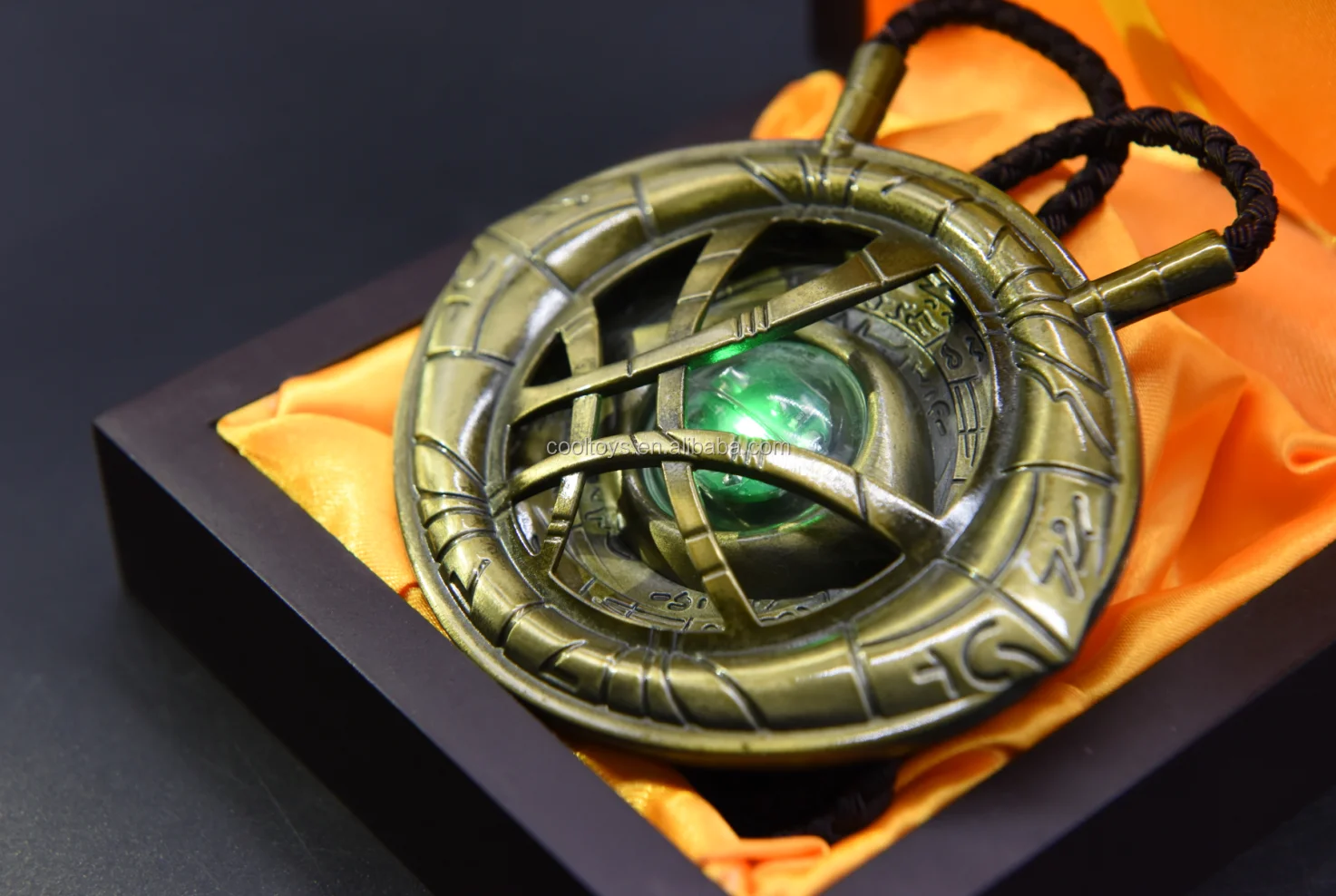 Cattoys 1/1 Dr Doctor Strange Eye Of Agamotto Amulet Pendant Necklace ...