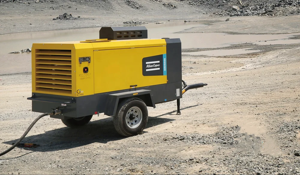 7bar 3.5m3/min Kubota Engine Portable Compression Screw Air Compressor ...