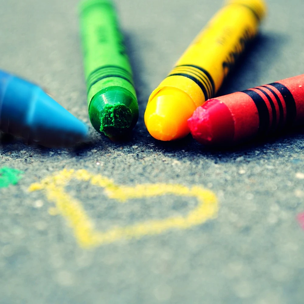 Bulk Lot Restaurant 4 Pack Crayons - Perfect Party Gifts