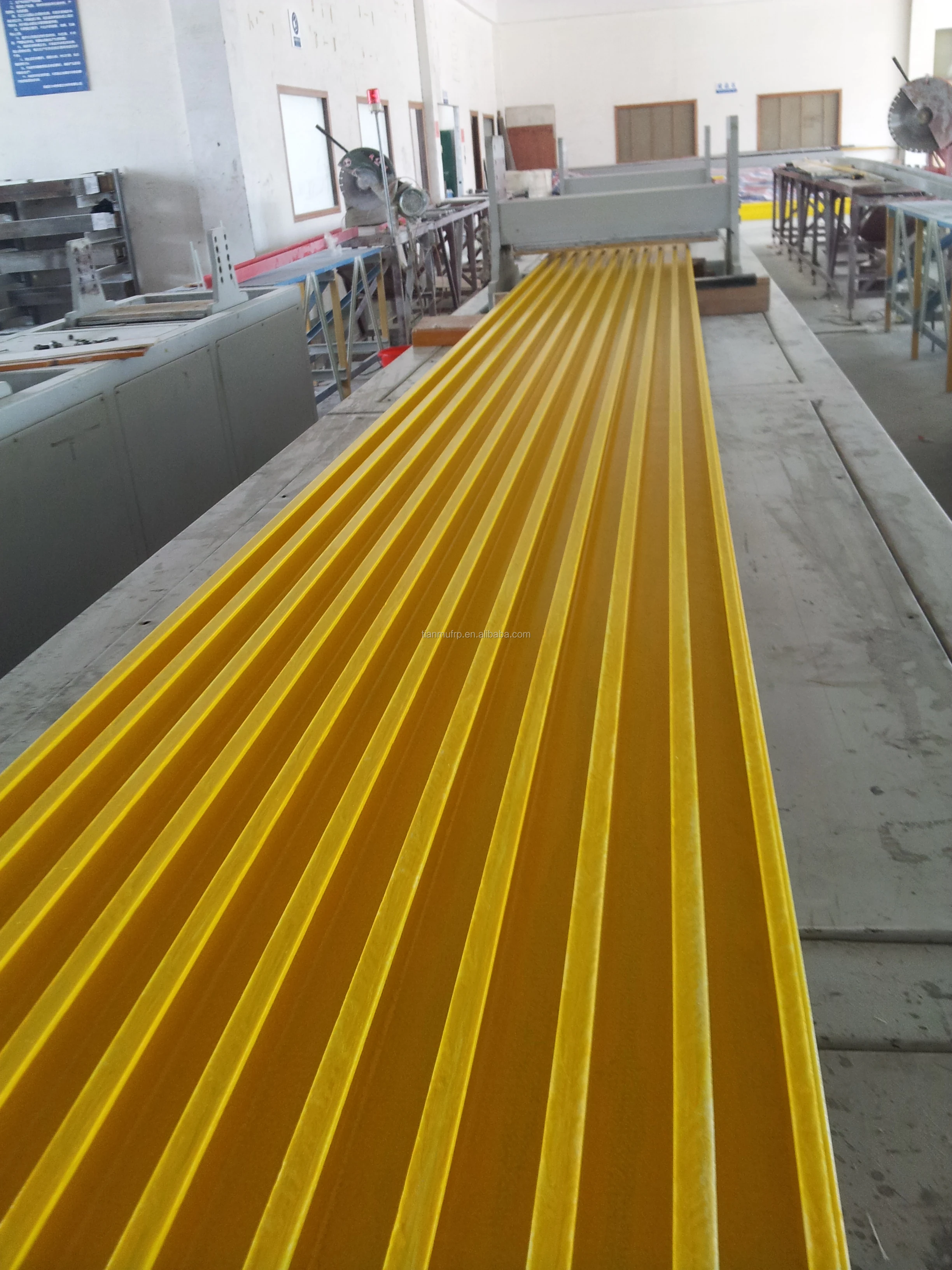 Iso9001 Frp Grp Fiberglass Decking Panel Flooring Grating - Buy ...
