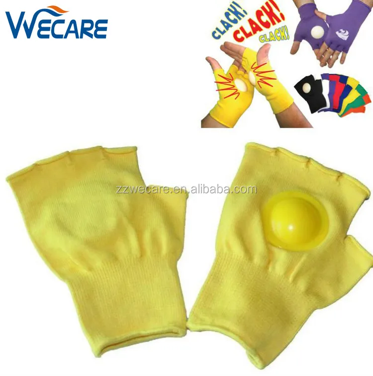 Clapping Gloves - Enhance Your American Football Experience