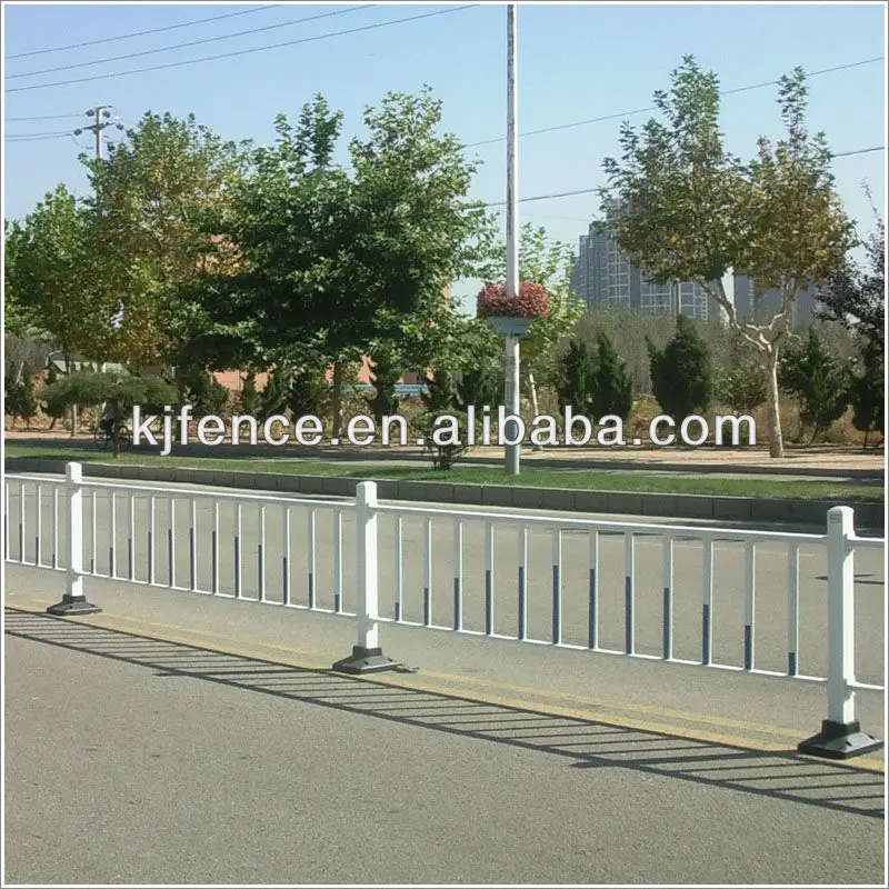 Road Traffic Divider - Buy Road Traffic Divider,Road Fence Product on ...