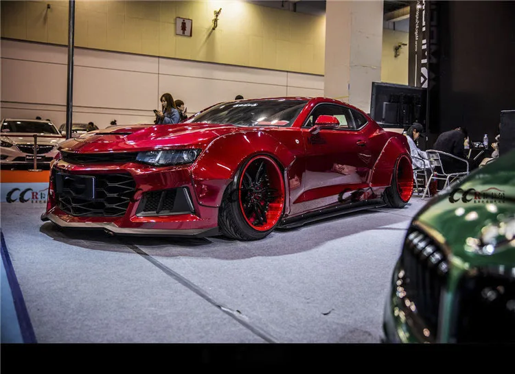 Chevrolet Camaro Wide Body Kit - Carbon Fiber Stylish Upgrade