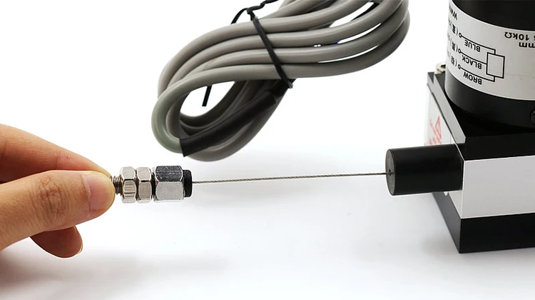 High Accuracy Draw Wire Displacement Sensor for Testing