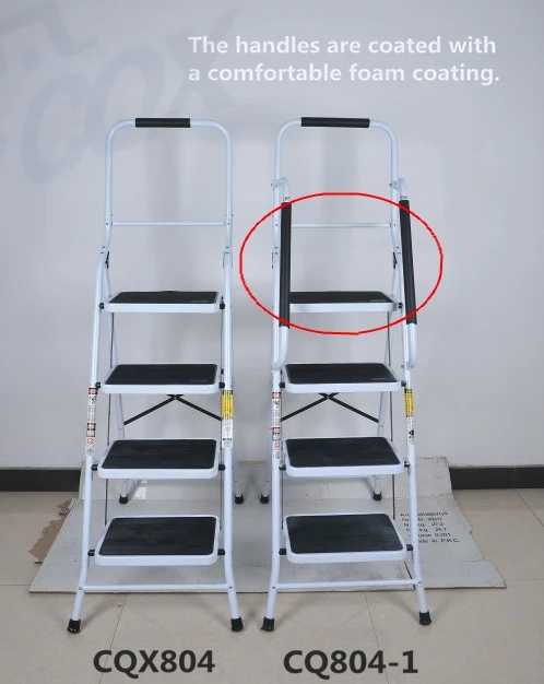 Three Step Safety Ladder with Padded Handrails - Tres Escalones