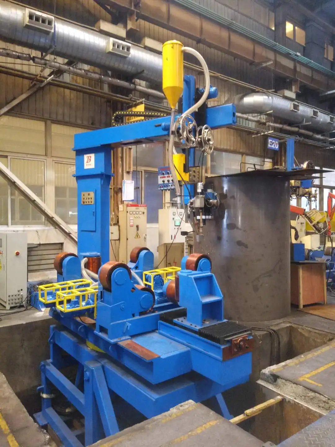 Tilt Rotator Column Boom Dual Submerged Arc Welding Head Saw Road ...