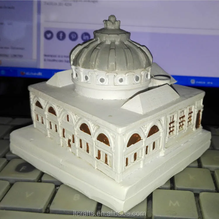 3d Building Models Famous Church Buildings Miniature Building Model For ...