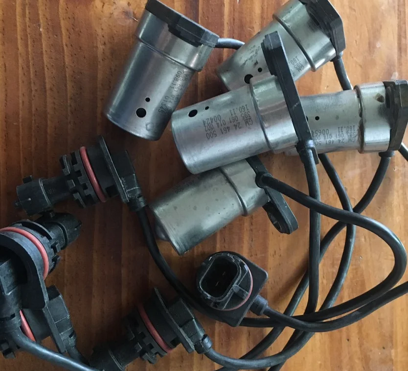 Oil Level Sensor 24461500 for Ford & GM - High Quality