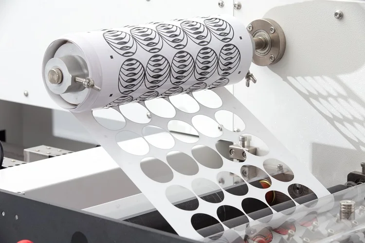 VD320III Roll to Roll Digital Label Die-Cutter - Precision Cutting