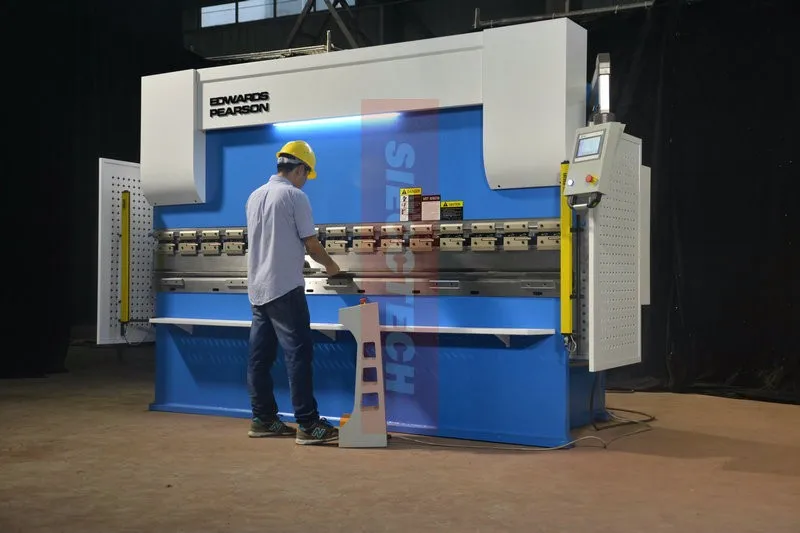 Siecctech / Edward Pearson Hydraulic Press Brake Cnc Bending Machine ...
