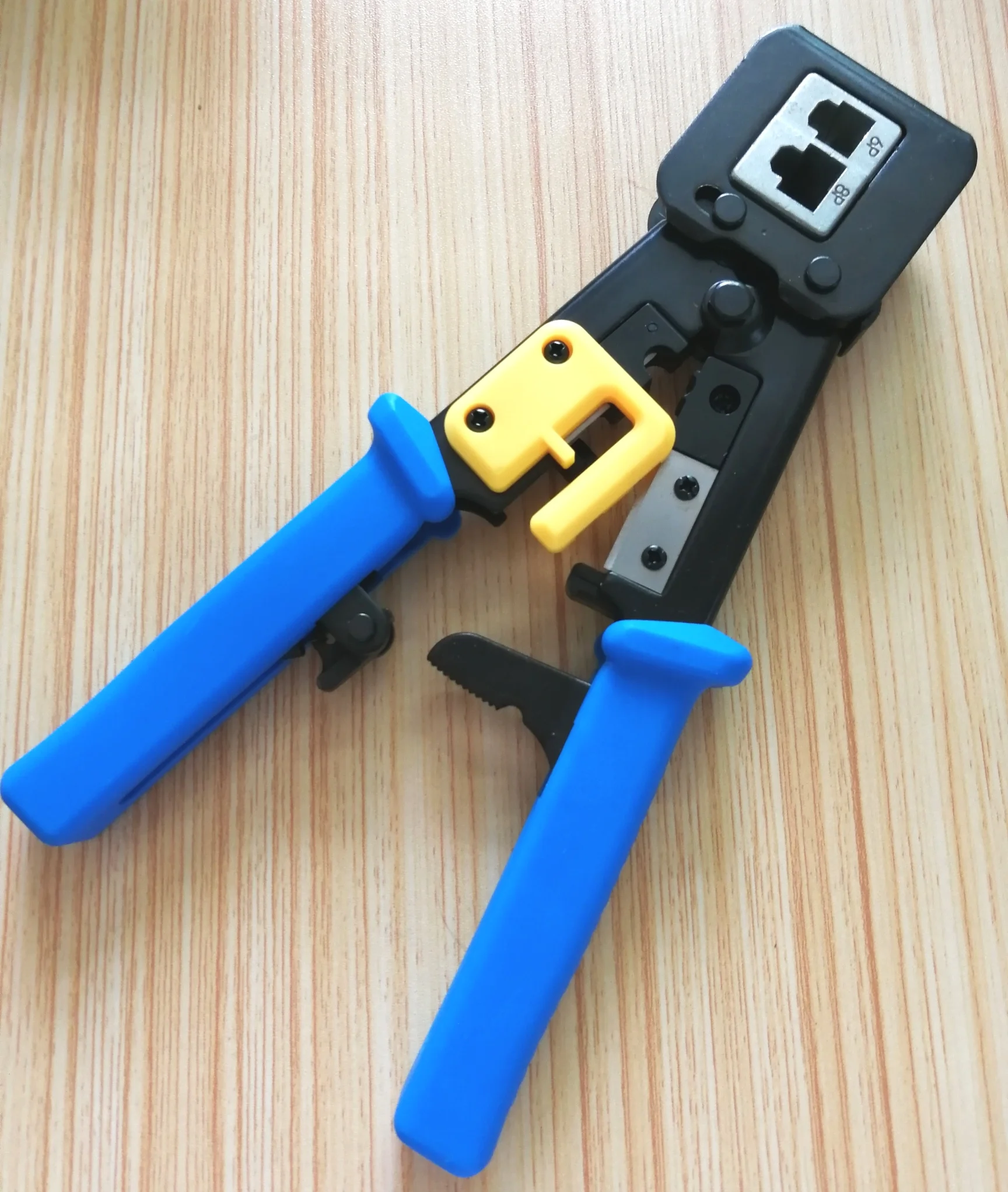 Rj45 Connector Cat5e Cat6 Network Pass Through Crimping Tool Ez ...