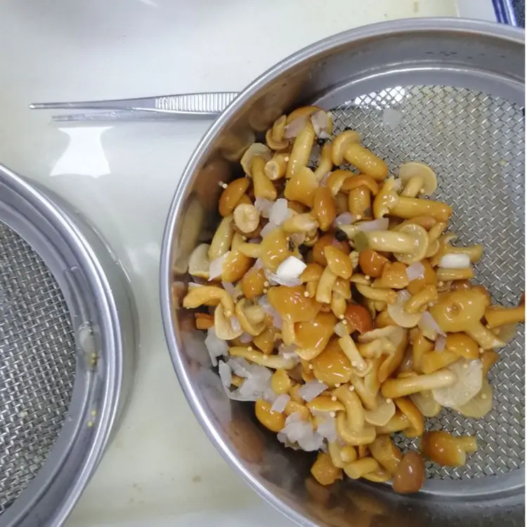 Chinese Canned Pholiota Nameko Mushrooms Marinated With Good Quality ...