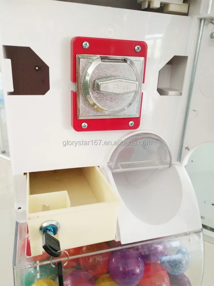 Tommy Gacha Gashapon Vending Machine - Fun & Collectibles