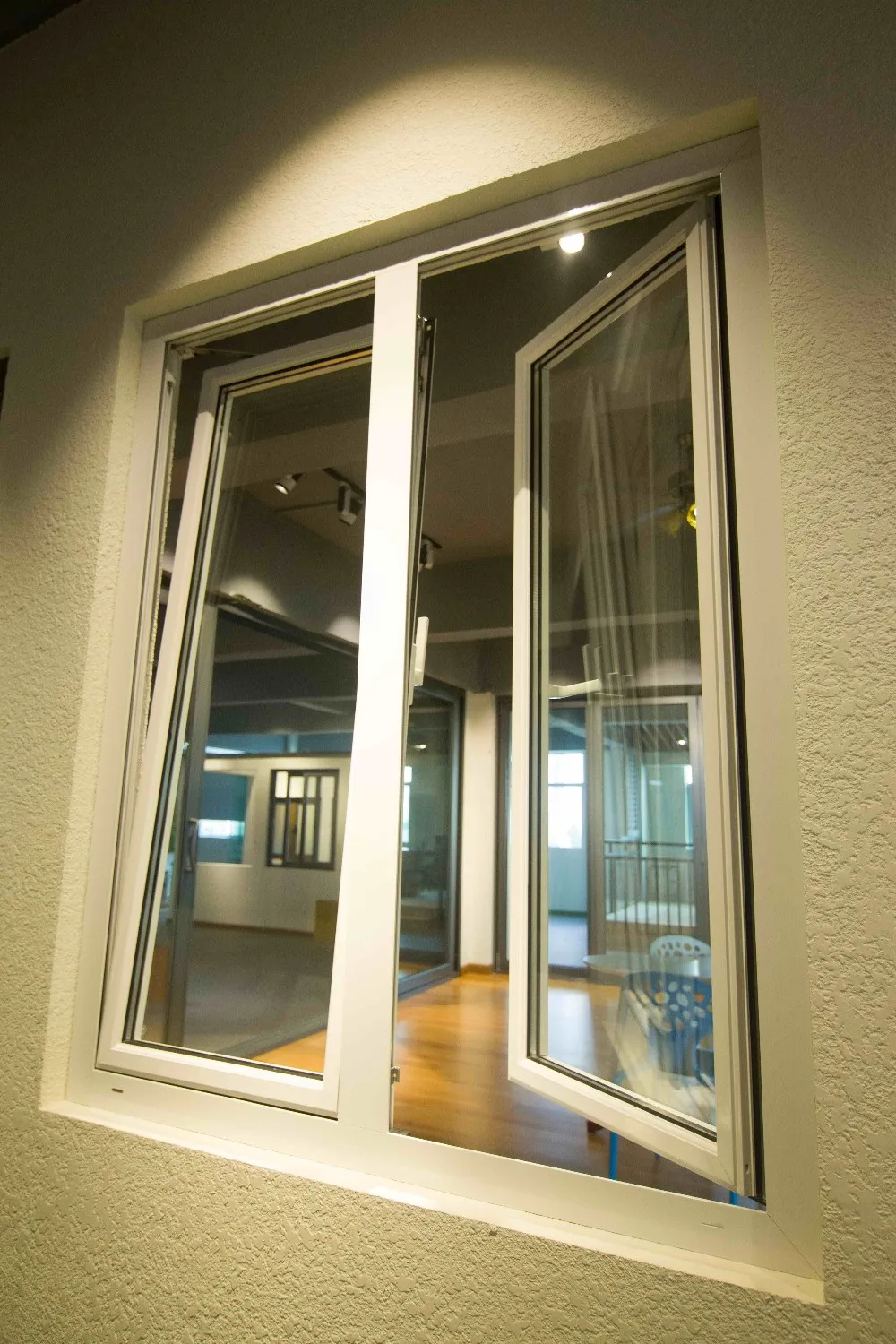 Fenetre Aluminium Basculante - Durable Tilt and Turn Windows