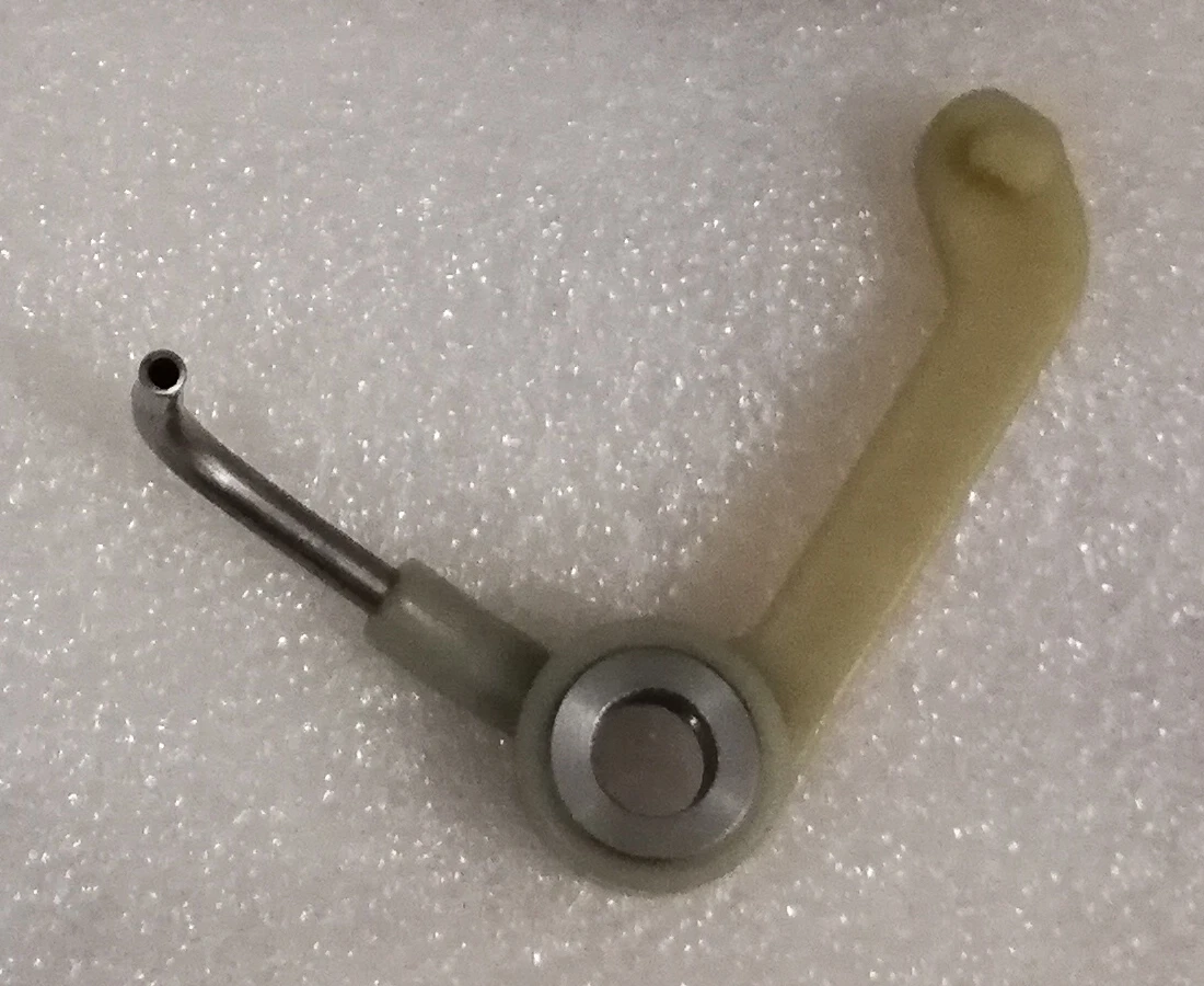 ISDE Diesel Engine Part Piston Cooling Nozzle 4937308 3968877 piston ...