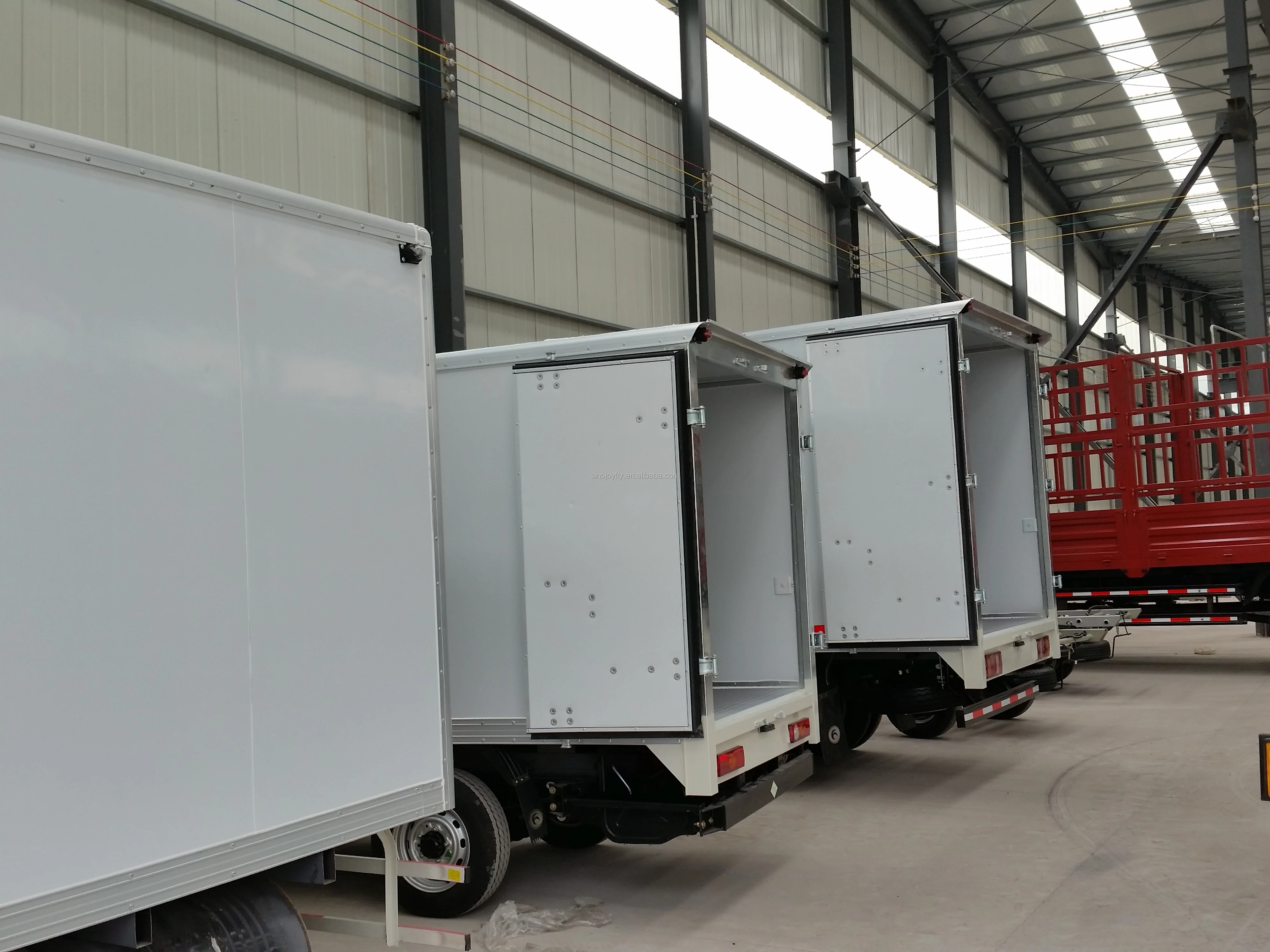 Furgon Body,Corrugated Aluminium Truck Body/van Truck Body Panel - Buy ...