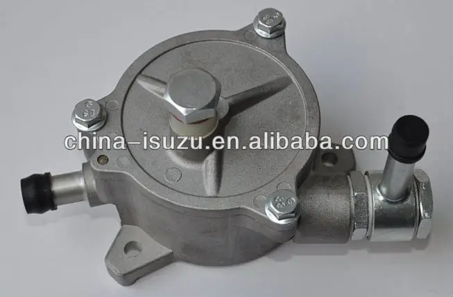 Truck Engine Spare Parts - NPR 4HF1 Alternator Vacuum Pump