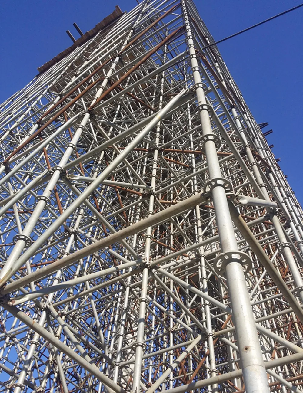 Layher Round Ring Scaffold Pressed Steel Rosettes - Durable & Versatile