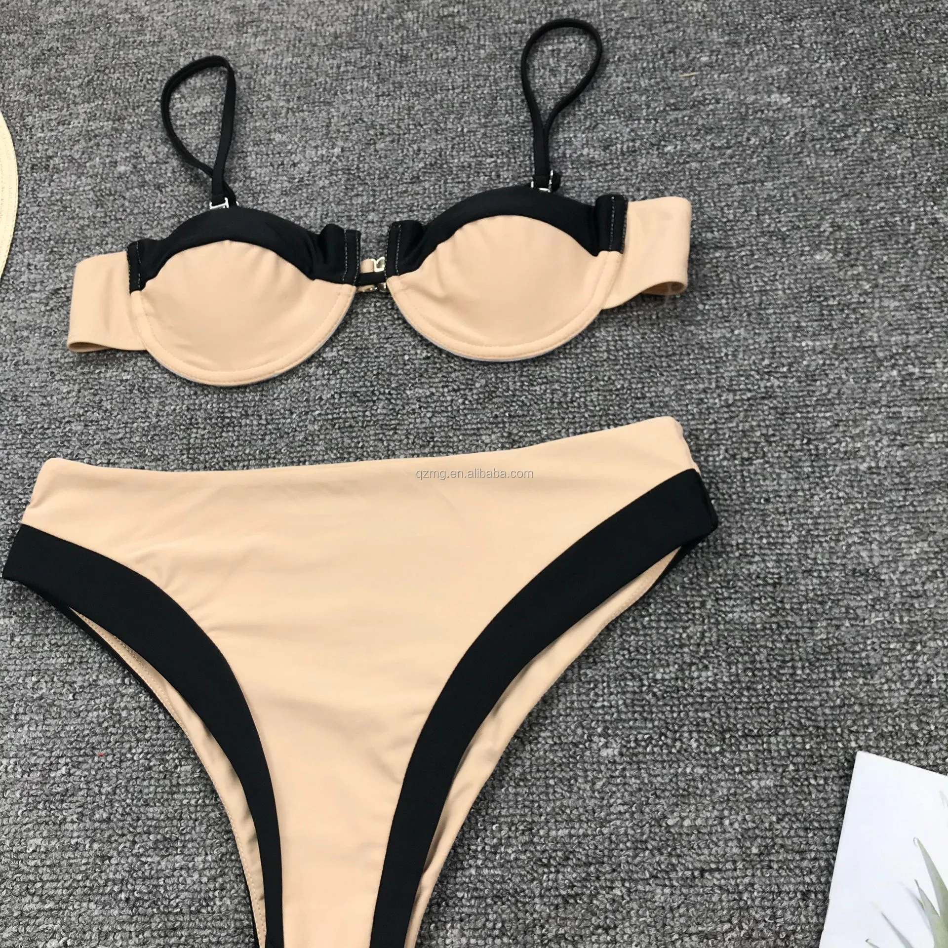 2019 Sexy Underwire Metal Bikini Clasp Thong Matching Swimwear