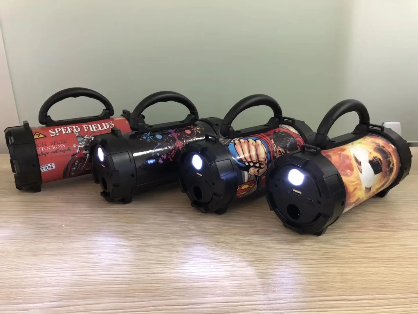 Lovely Hello Kitty Led Light Bazooka Speaker For Kids Room - Buy Hello ...