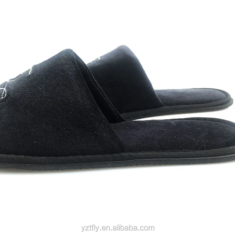 Black Embroidered Luxury Hotel Slippers - Buy Luxury Hotel Slippers ...