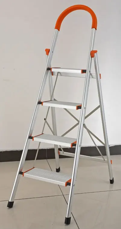 6 Steps Aluminum Free Standing Ladder - Lightweight & Foldable