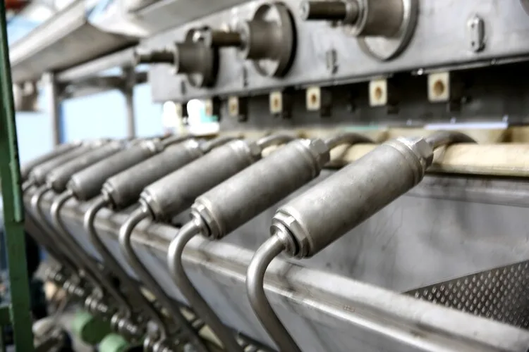 JINGWEI JWHR3 Viscose Staple Spinning Machine - 88 Spindles