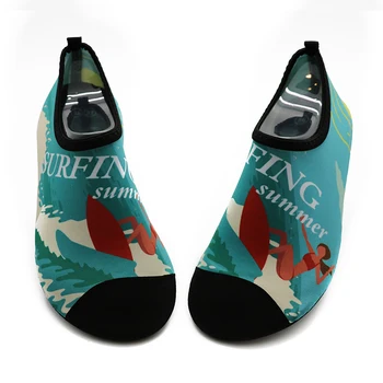 Hot Sale Soft Aqua Water Shoes Pvc Beach Plastic Shoes - Buy Plastic ...