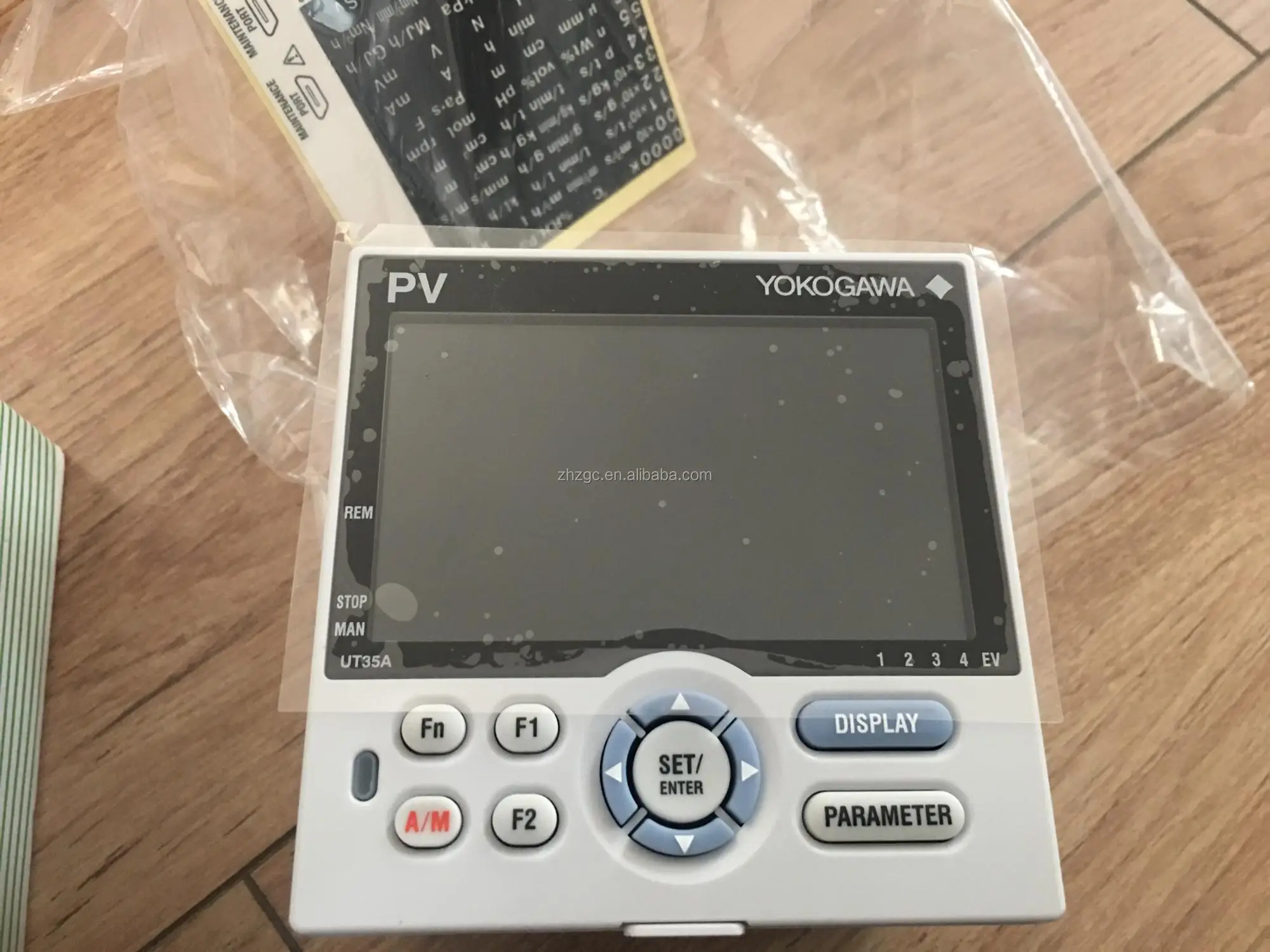 Temperature Controller Ut35a Yokogawa Brands - Buy Temperature ...