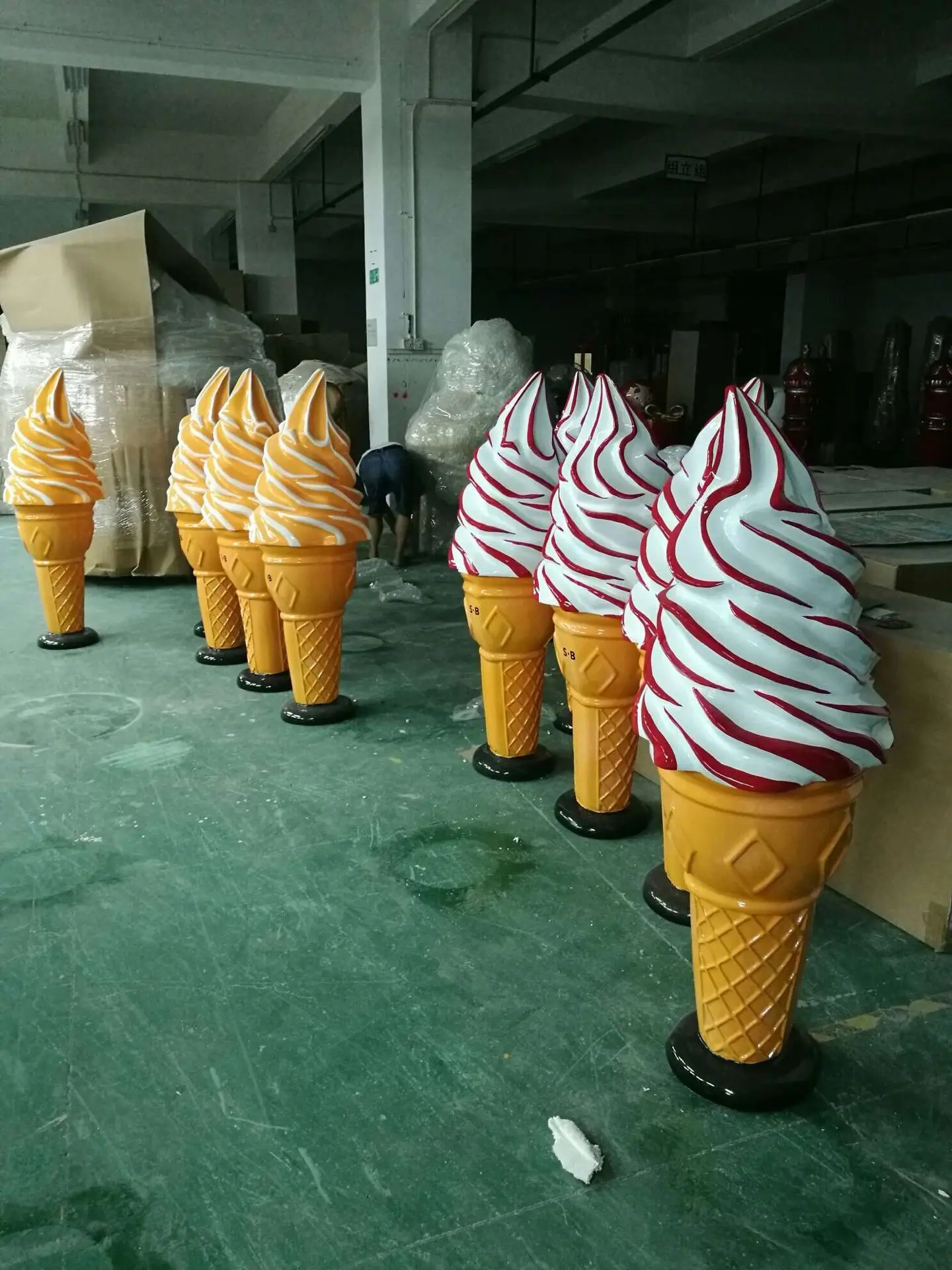 Large Size Ice Cream Cone Sculpture Model For Amusement Park,Ice Cream ...