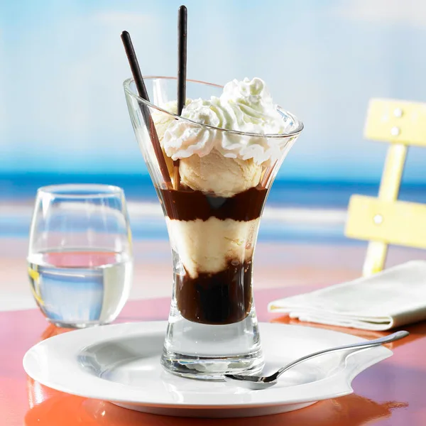 Sundae Glasses 13oz / 370ml - Buy Plastic/plastic Bowls Handle ...