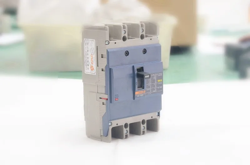 Circuit Breaker Home Dc Mccb 150a Circuit Breakers Switches - Buy ...