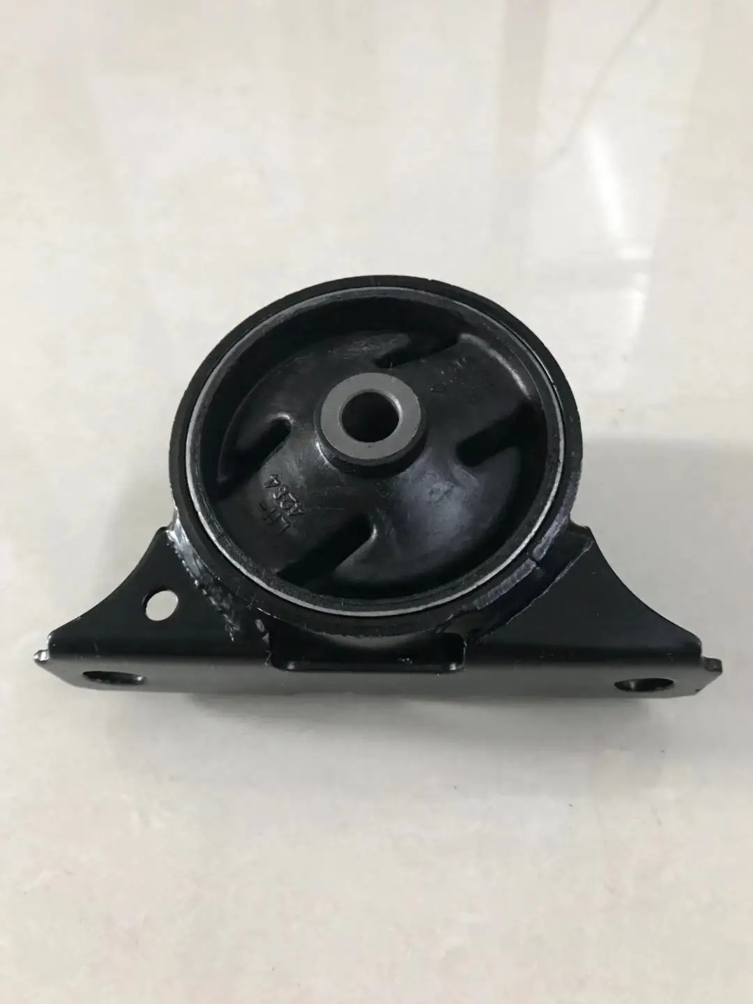 Rear Rubber Engine Motor Mount 9059 Mr297256 For 97-02 Mitsubishi ...